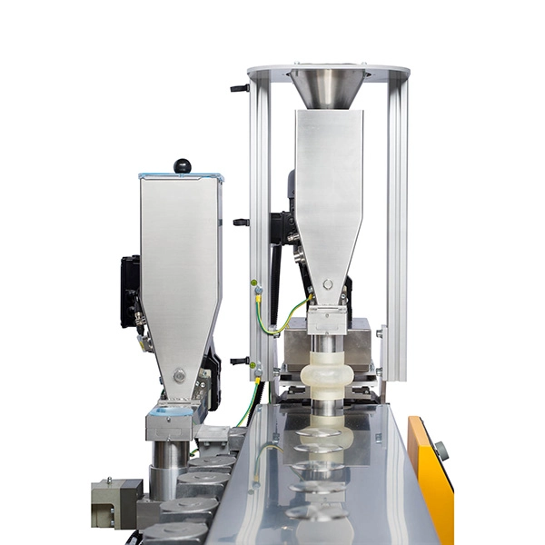 Compounders E - COLLIN Lab & Pilot Solutions